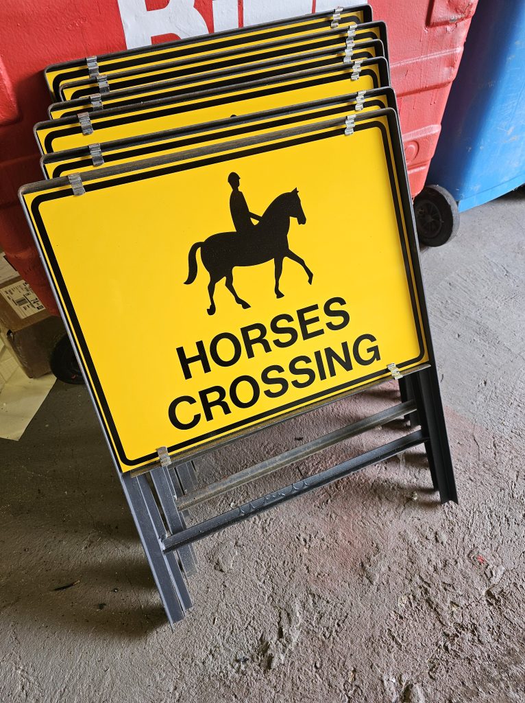Freestanding Signs - Three Hills Graphics Ltd